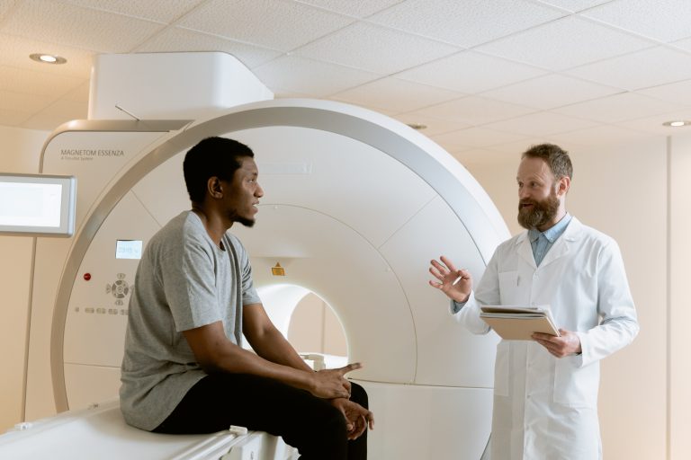 The Distinction Between an MRI and an MRA - Precision MRI